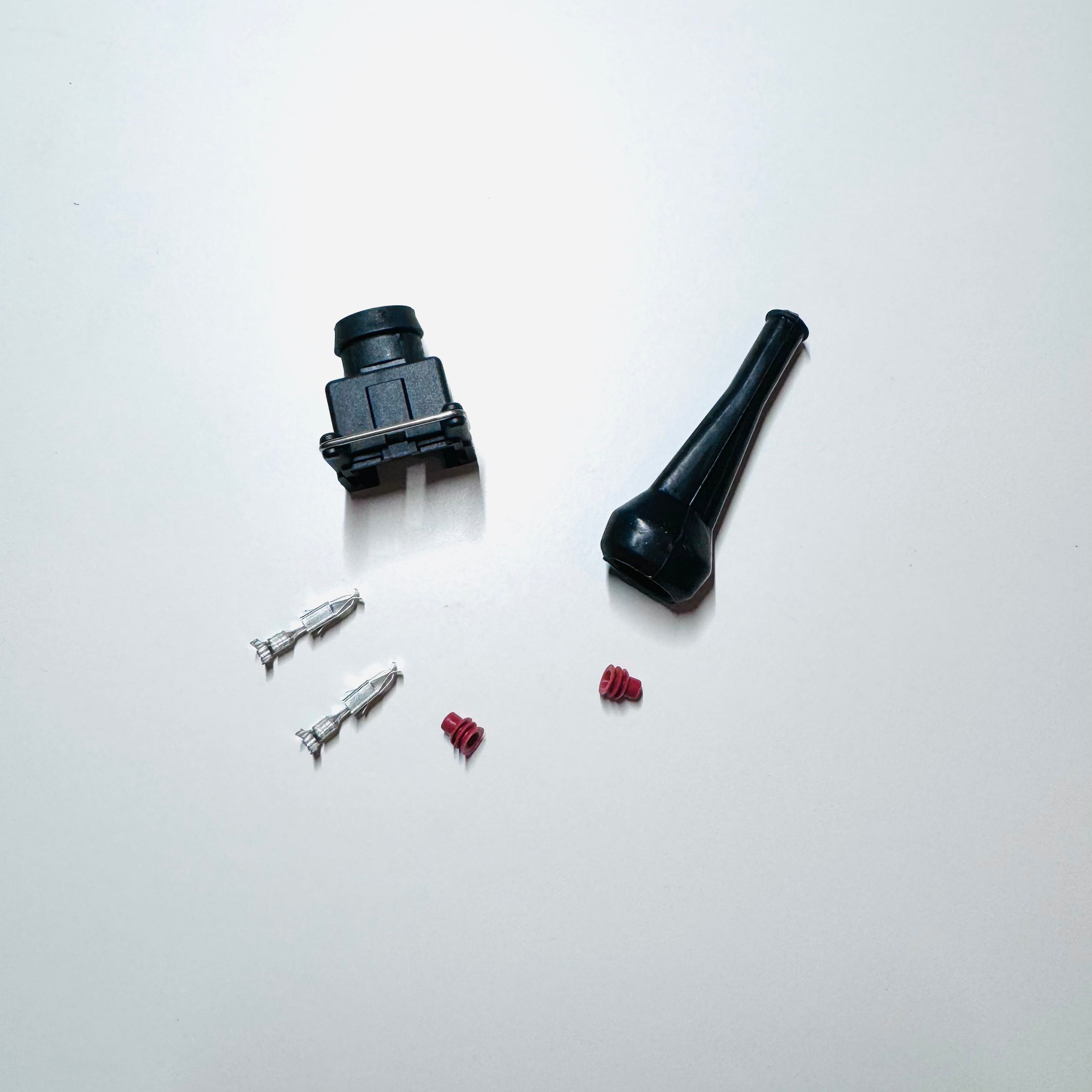2 Pin Connector W/ Rubber Boot Fuel Injector – SpoonFedTuning